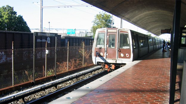 Do Metro's Service Cuts Unfairly Target Neighborhoods Of Color? - The ...
